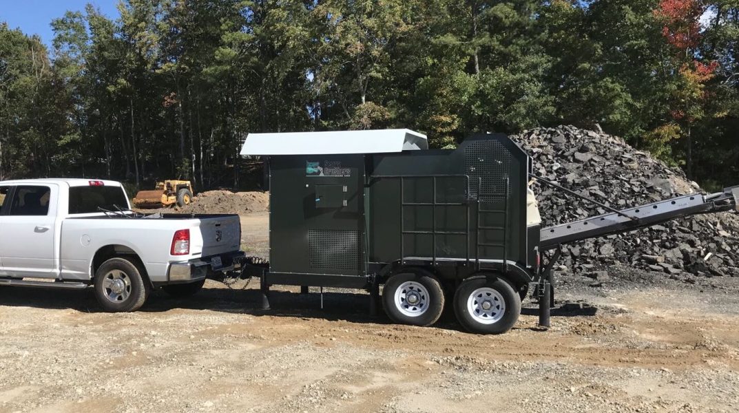 Small Portable Rock Crushing Machinery | Senya Crushers