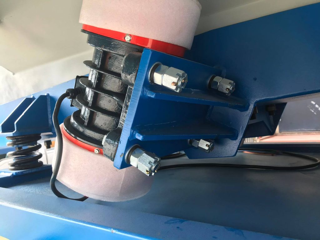 MADE IN USA - Senya Crushers